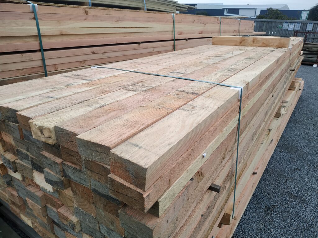 new-zealand-oregon-100x50mm-new-roughsawn-timber