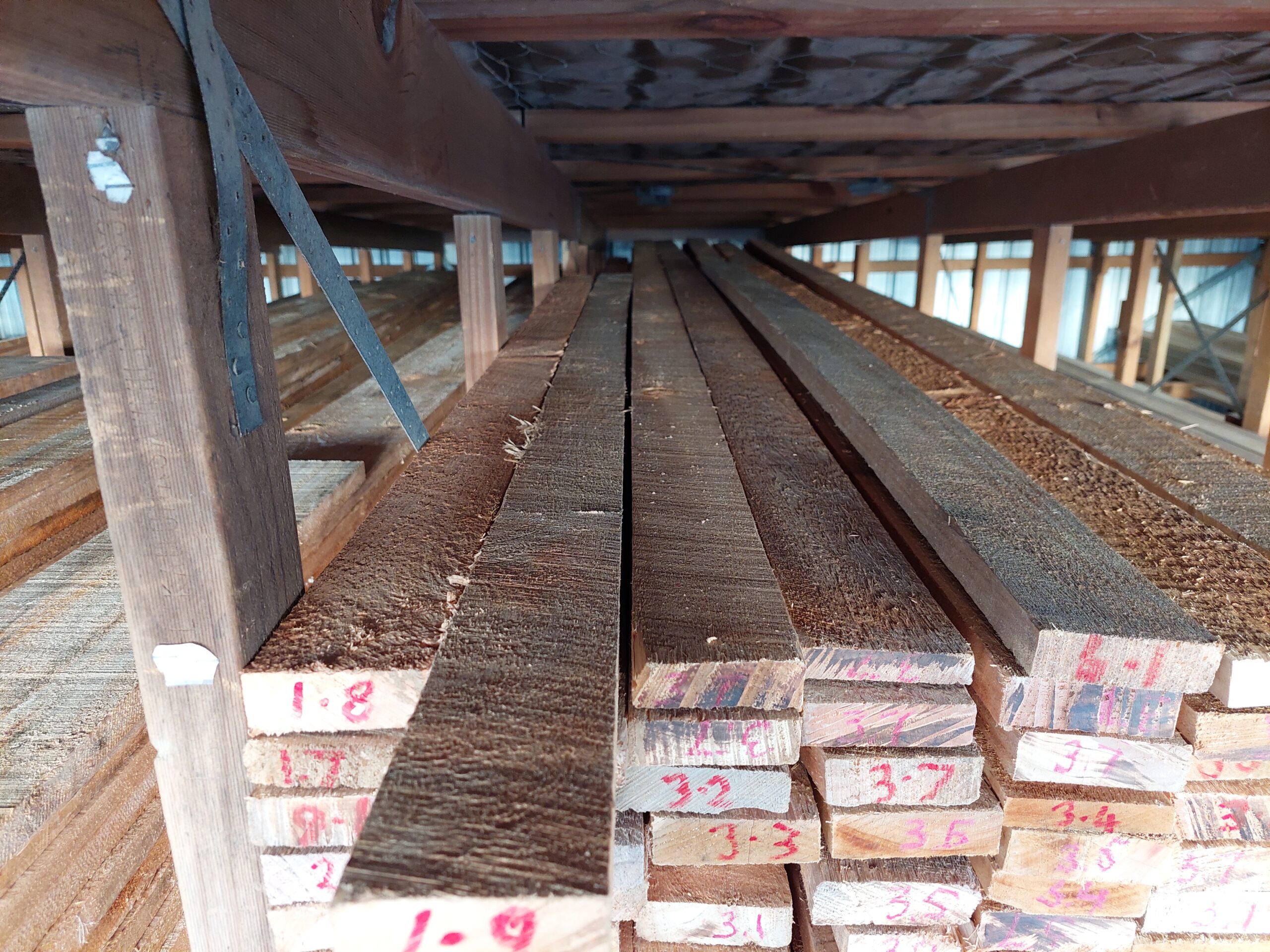 MacroMacrocarpa 75x25mm Roughsawn | Musgroves Ltd