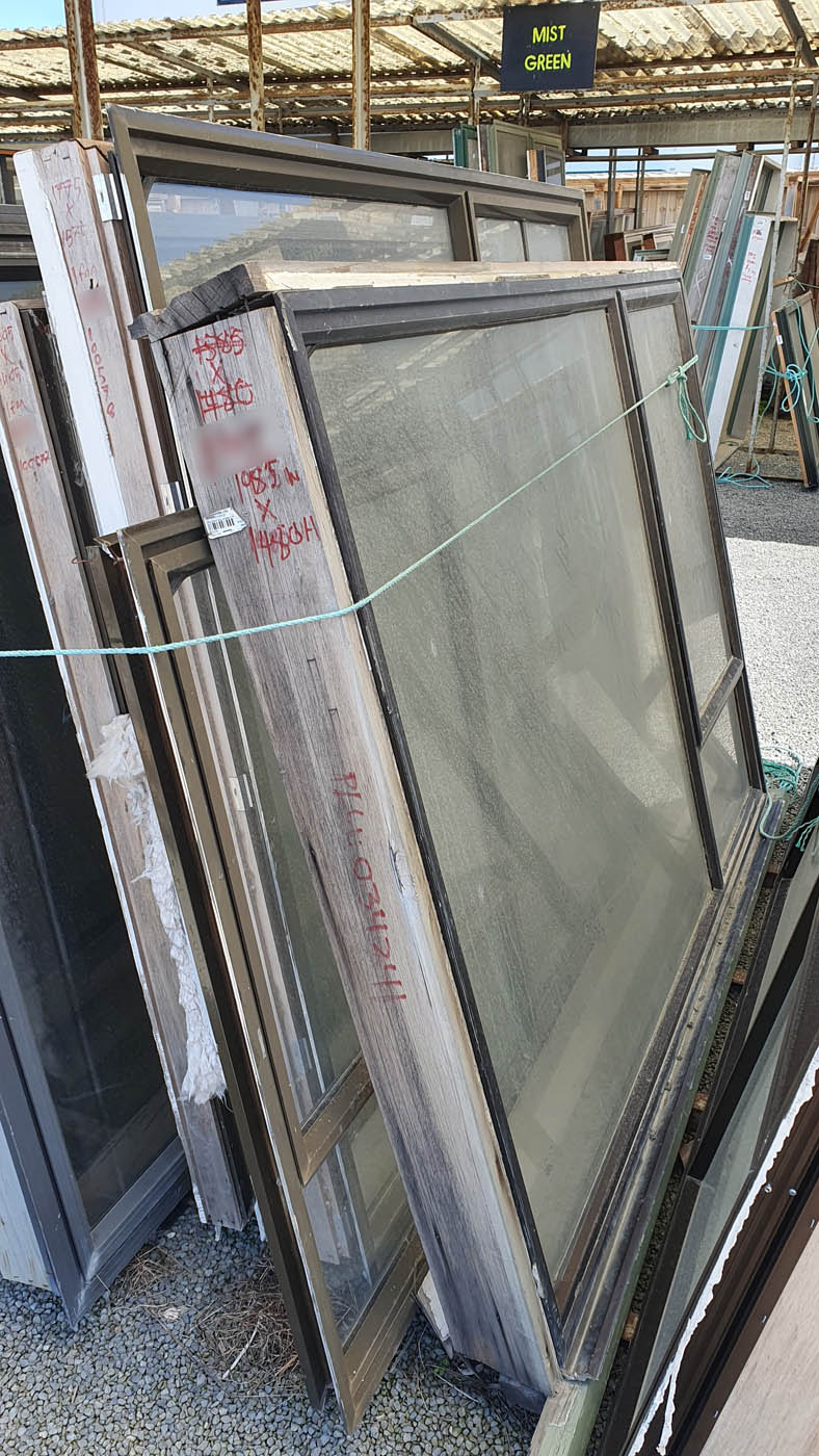 Aluminium Windows in Christchurch - Recycled & Secondhand Windows ...