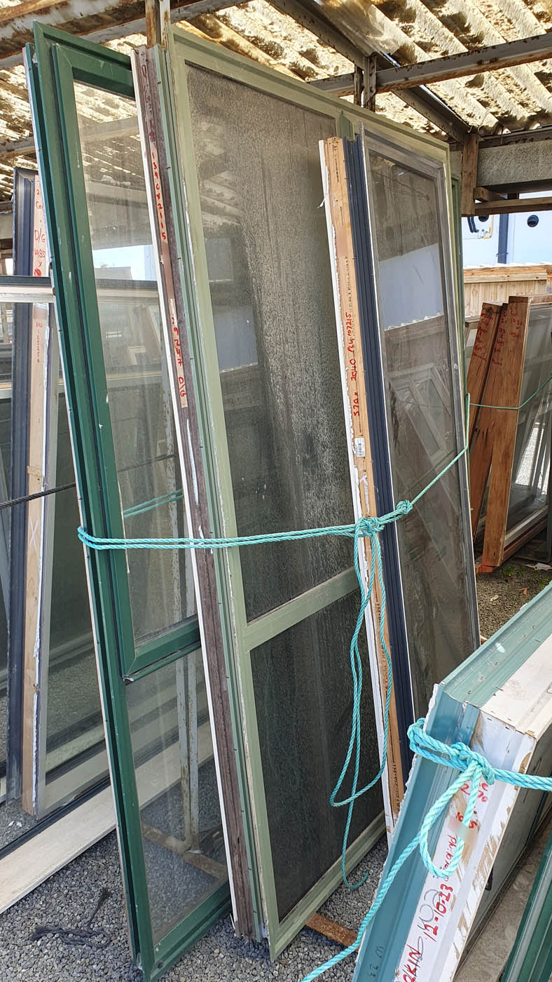 Aluminium Windows in Christchurch - Recycled & Secondhand Windows ...