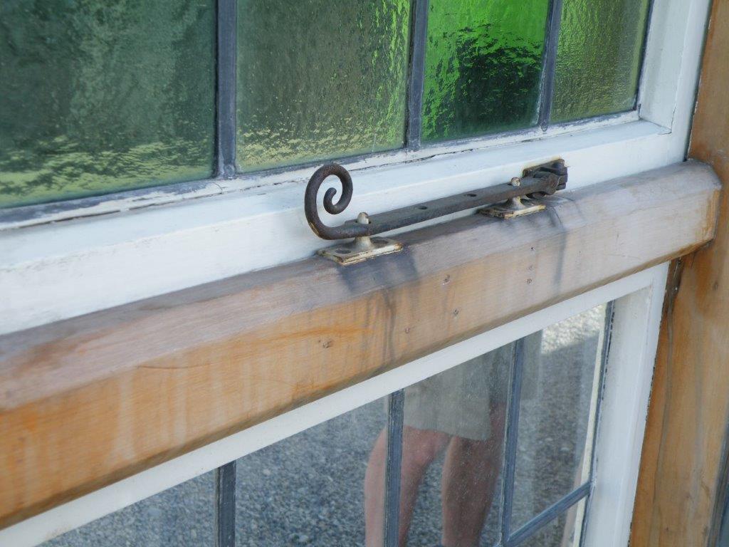 Wooden Leadlight Window with Coloured Pattern | Musgroves Ltd
