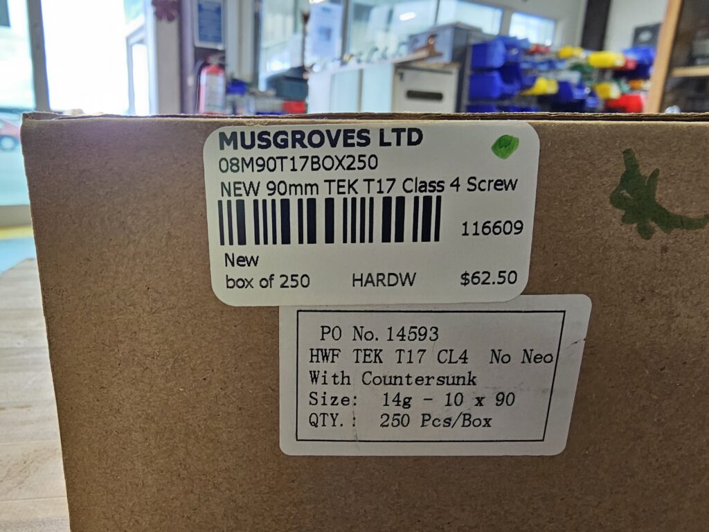 NEW 90mm TEK T17 Screw Box of 250 | Musgroves Ltd