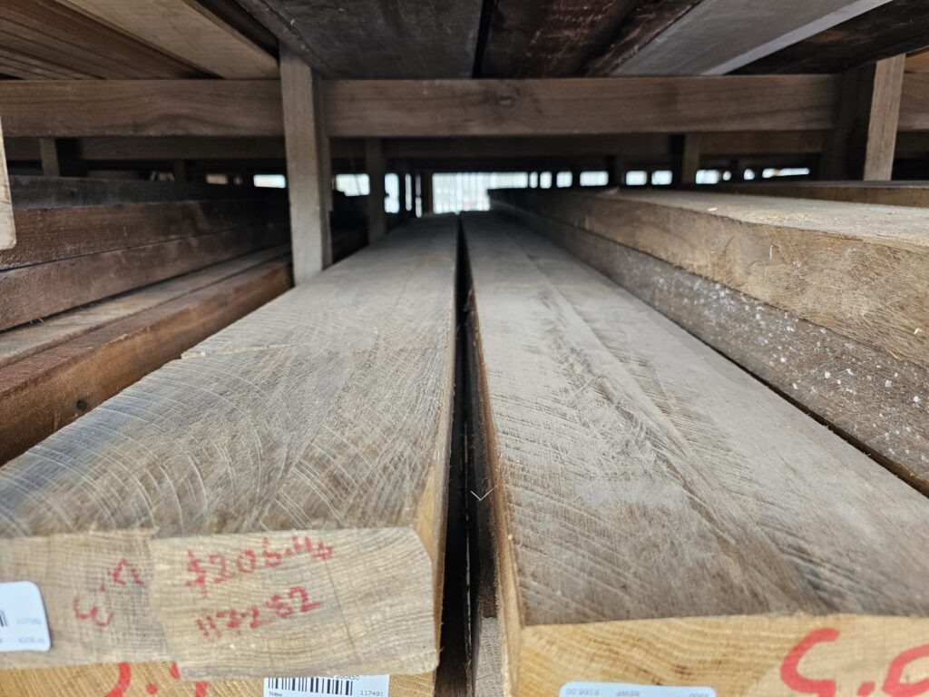 New Zealand Grown English Oak 200x50mm | Musgroves Ltd